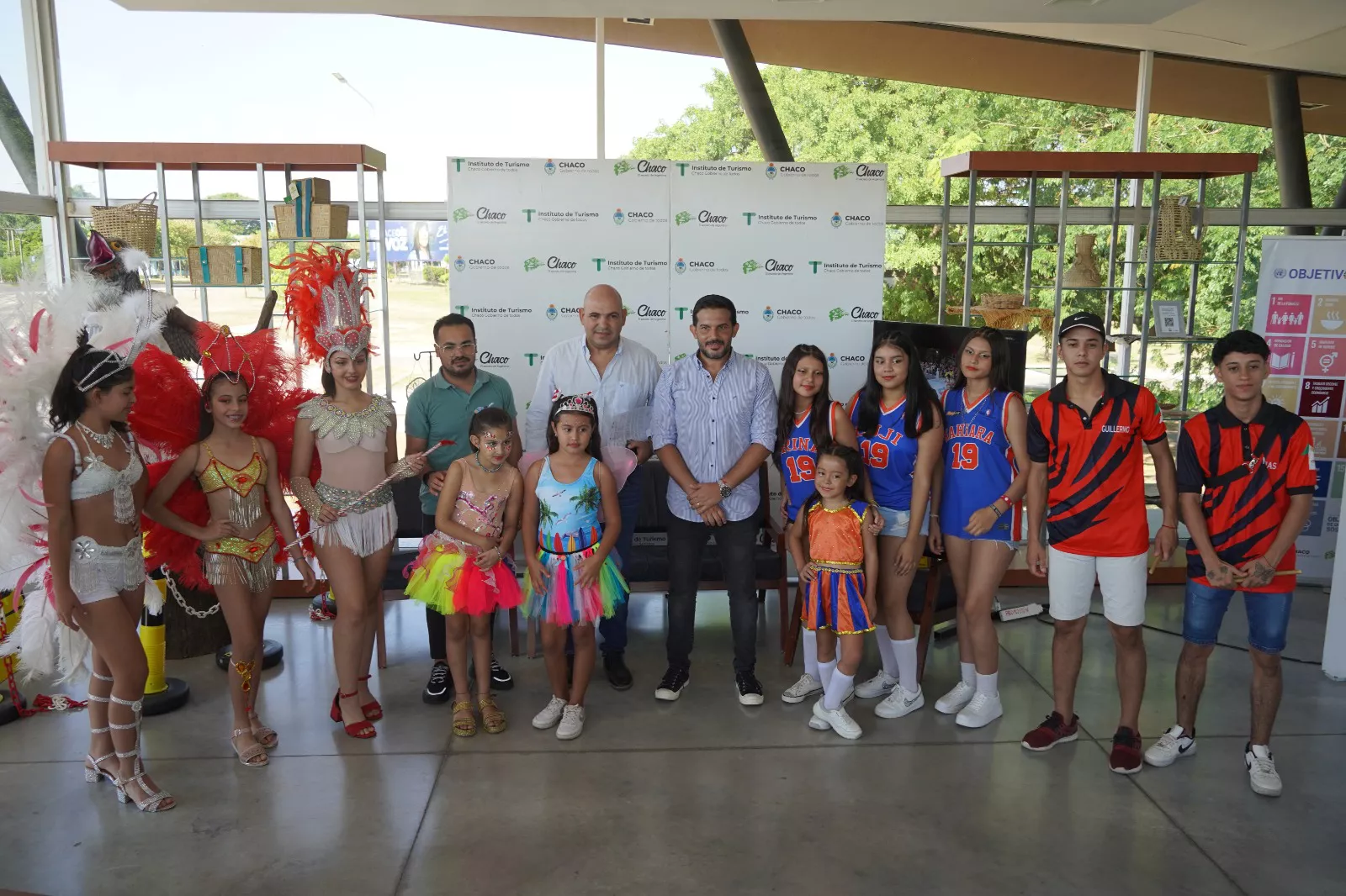 Preparan la fiesta del carnaval de Makallé